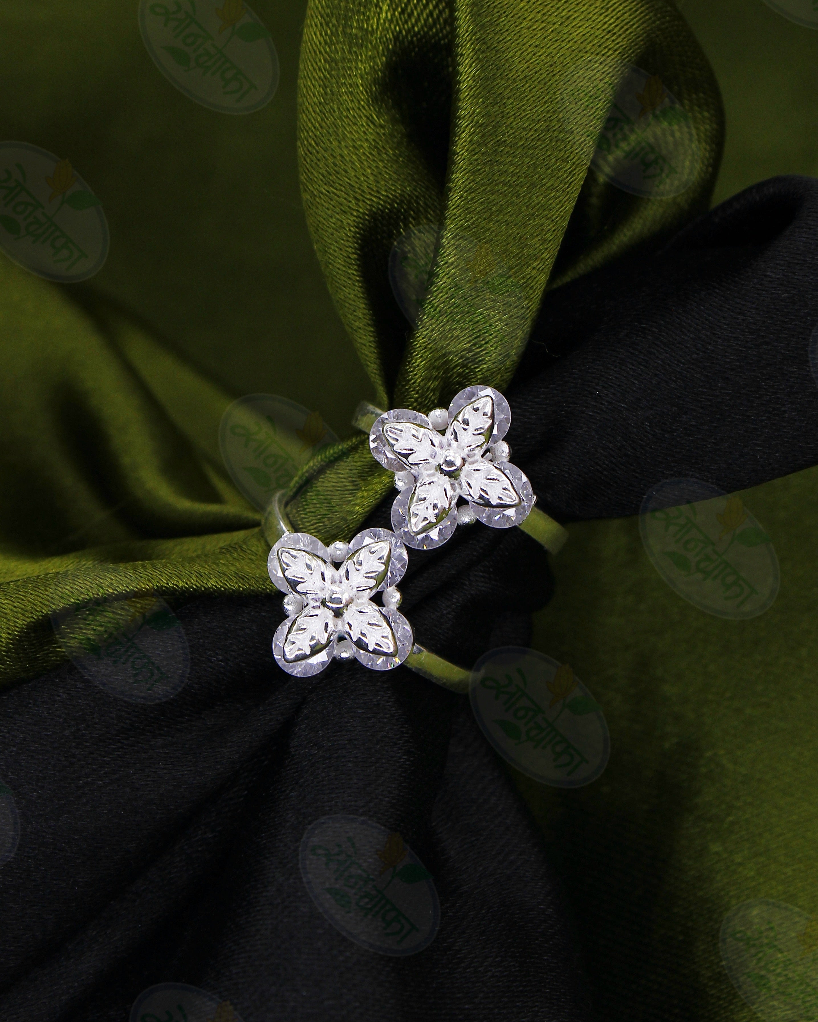 LEAF INSPIRED SILVER JODAVI – Sonchafa