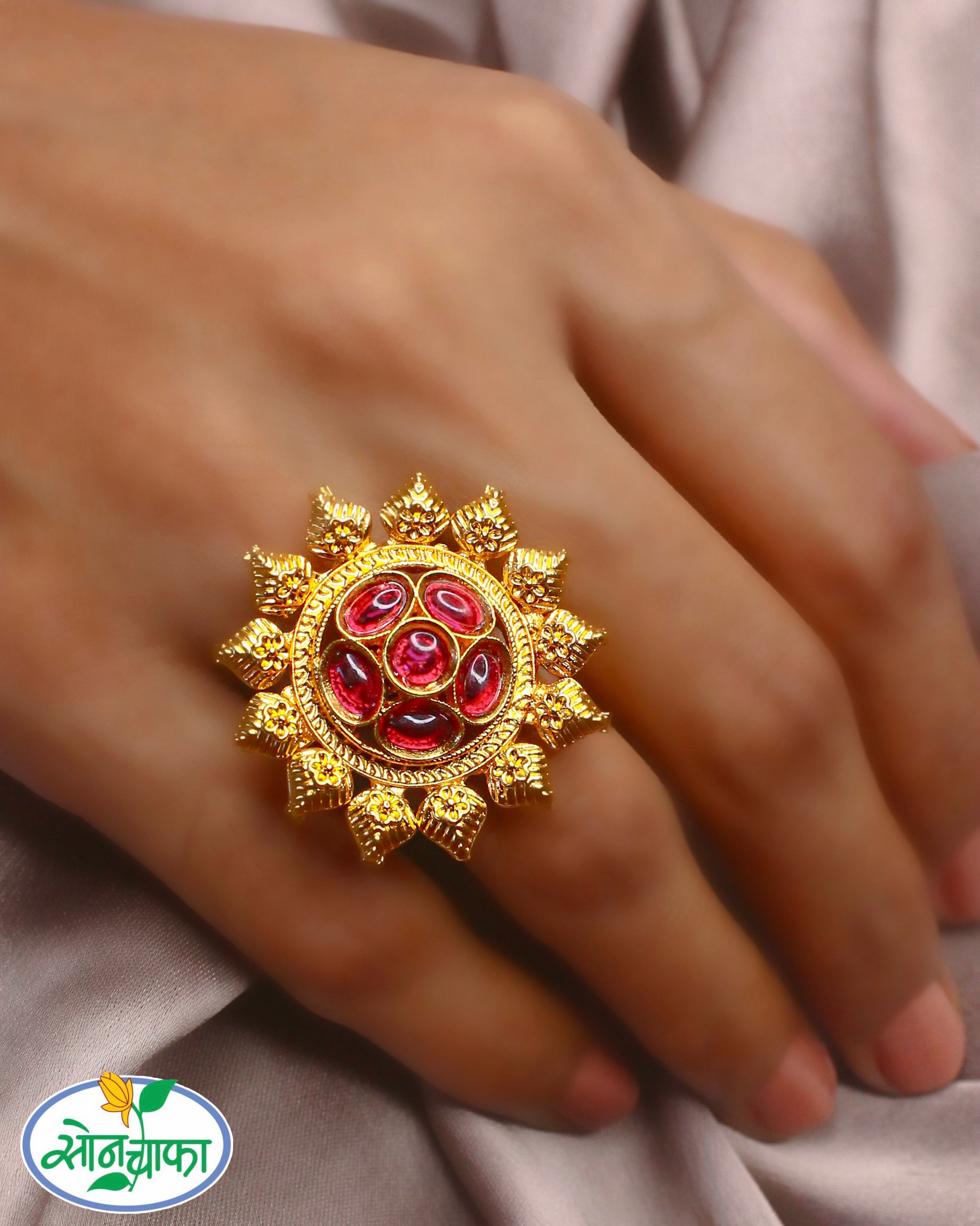KEMP STONE DESIGNER FINGER RING – Sonchafa