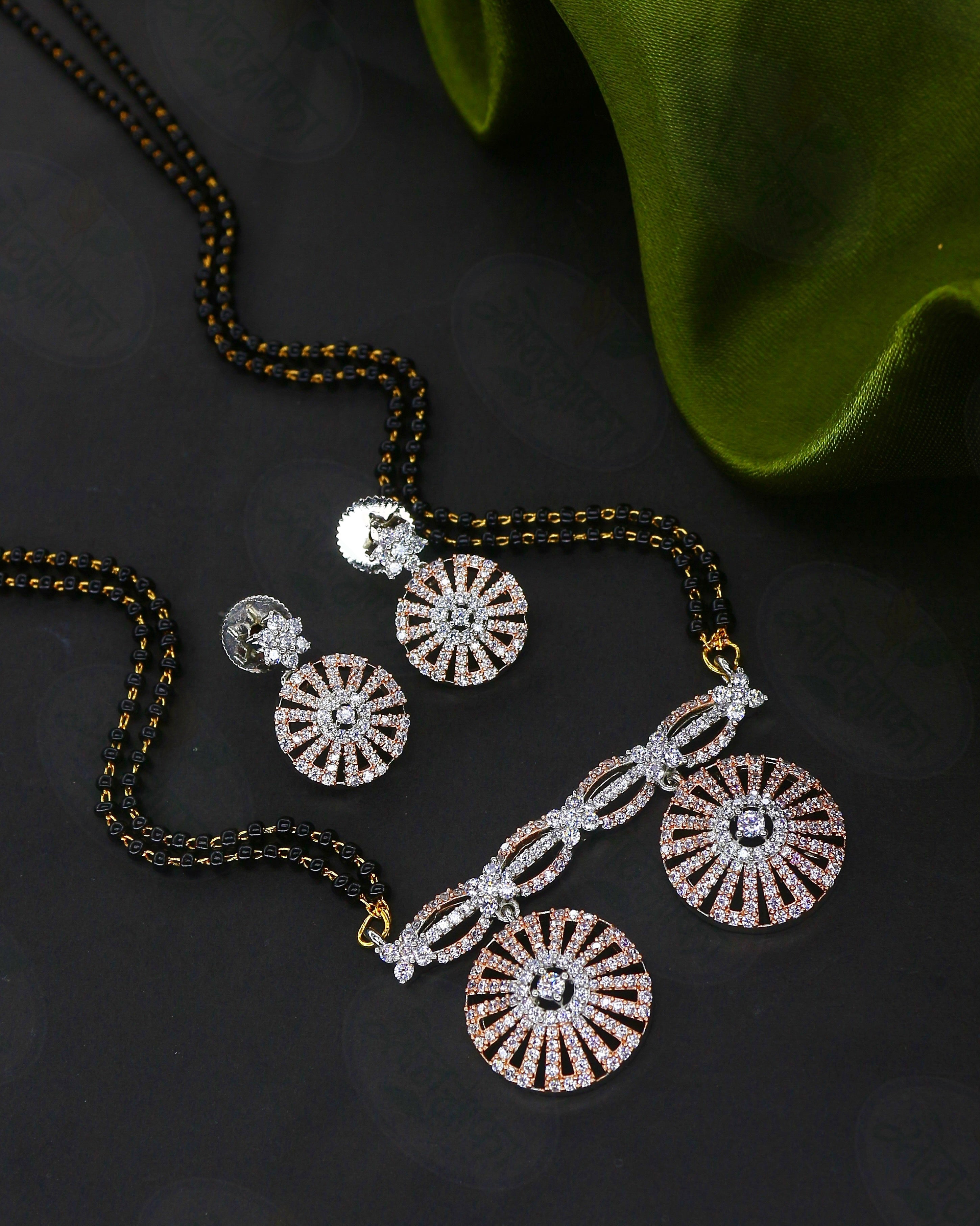 DELIGHTFUL DIAMOND MANGALSUTRA – Sonchafa