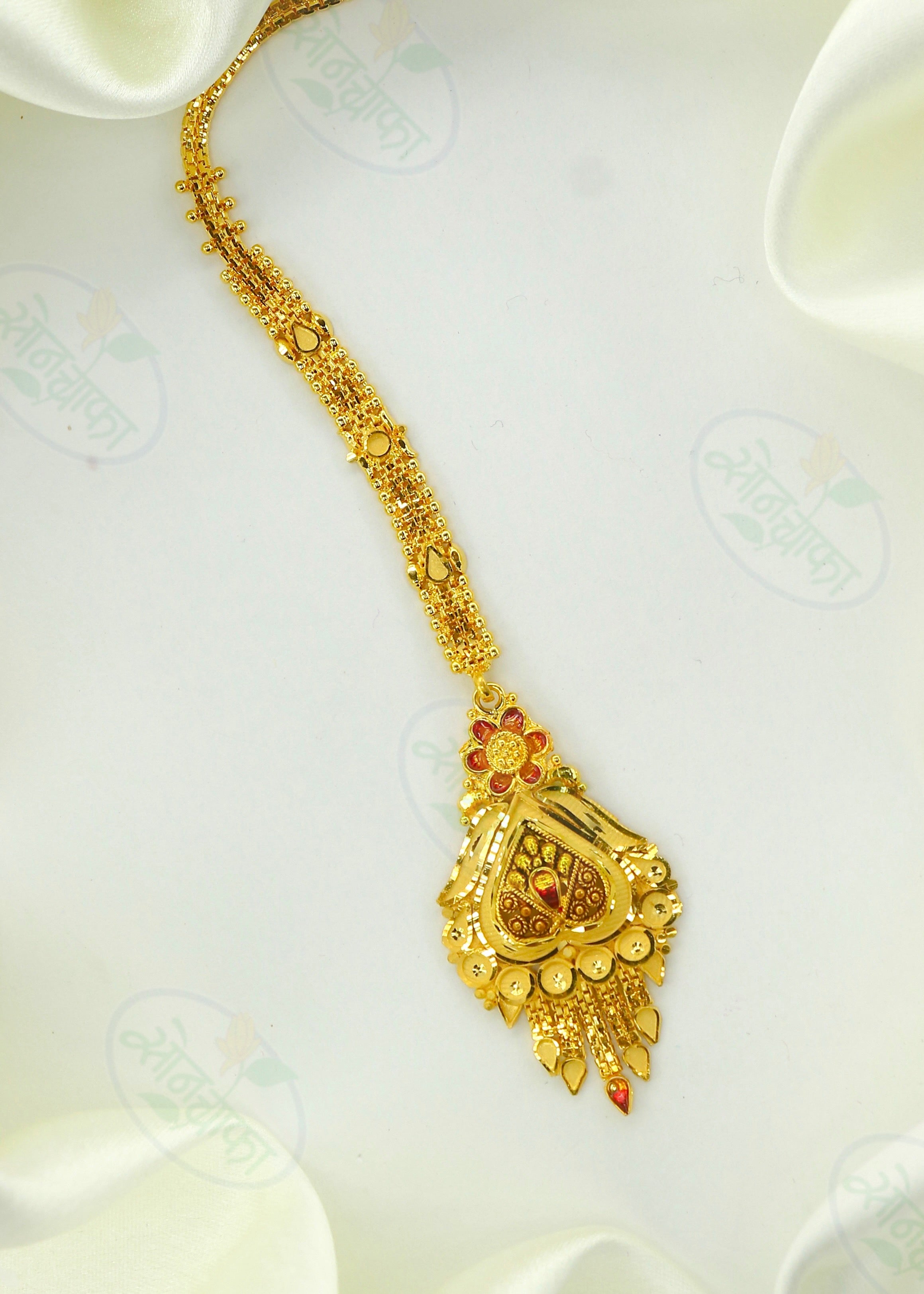 DELICATE GOLDEN BINDI – Sonchafa