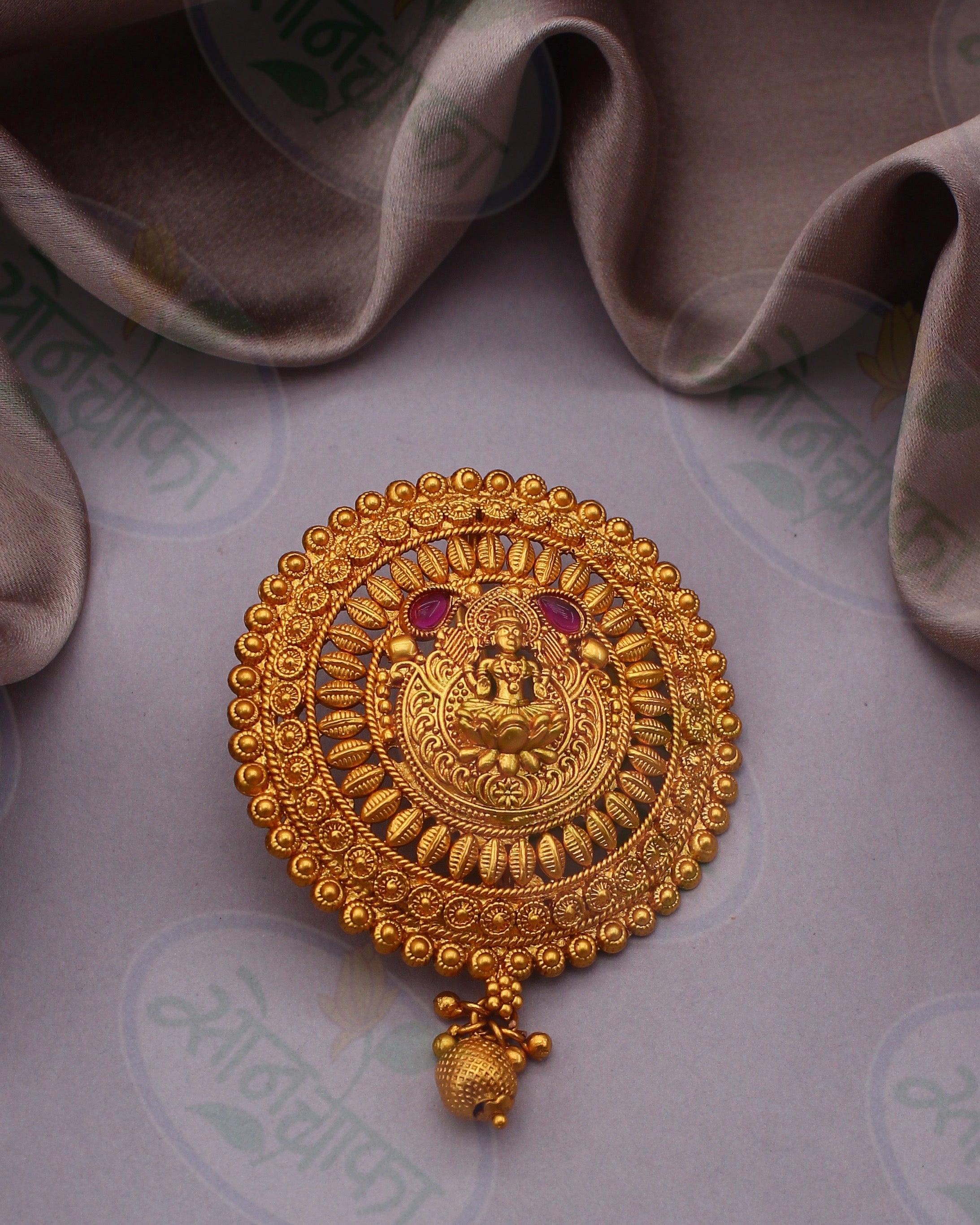 TEMPLE DESIGNER JUDAPIN – Sonchafa