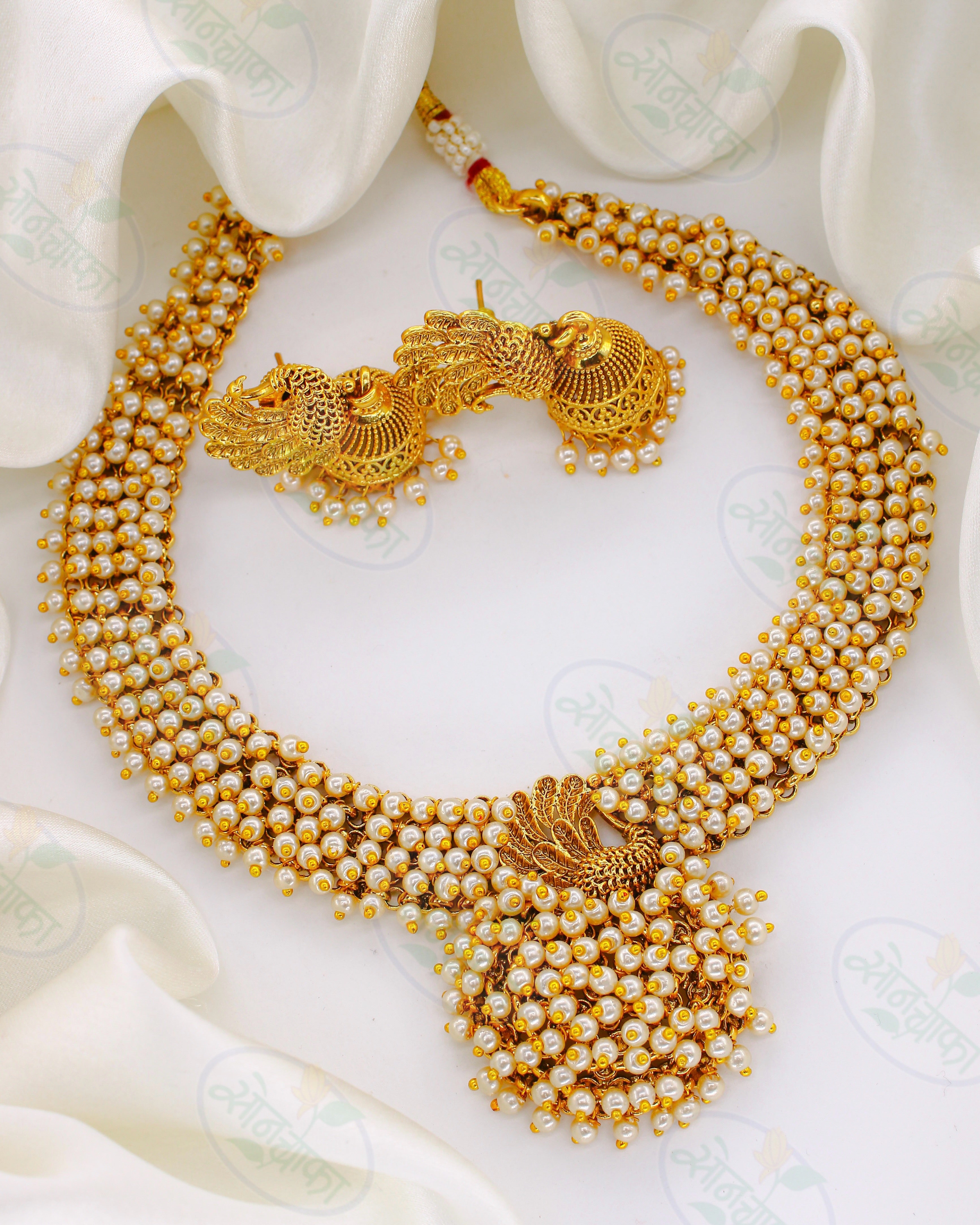 FANCY PEACOCK NECKLACE – Sonchafa