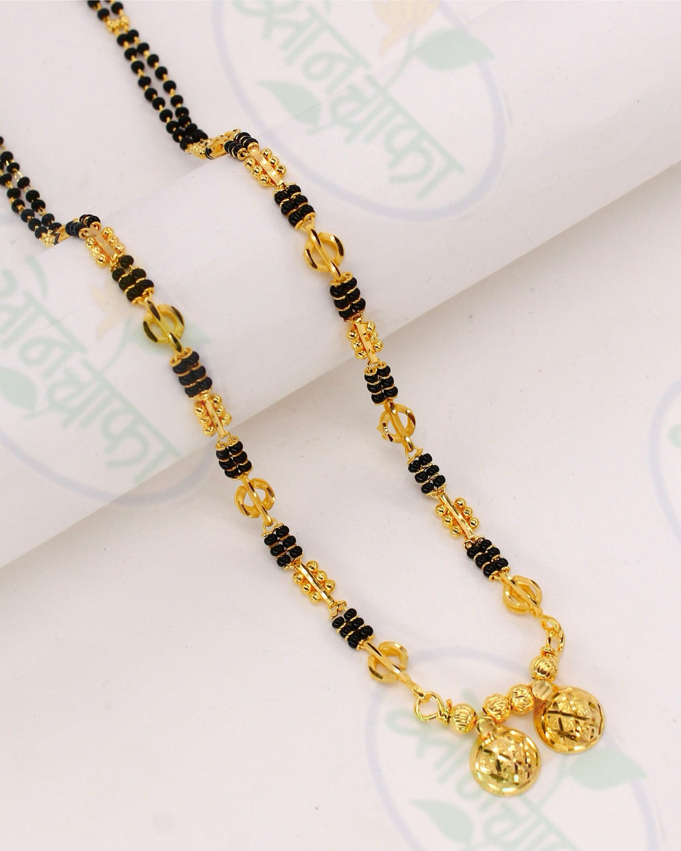 ALLURING GOLD PLATED MANGALSUTRA – Sonchafa