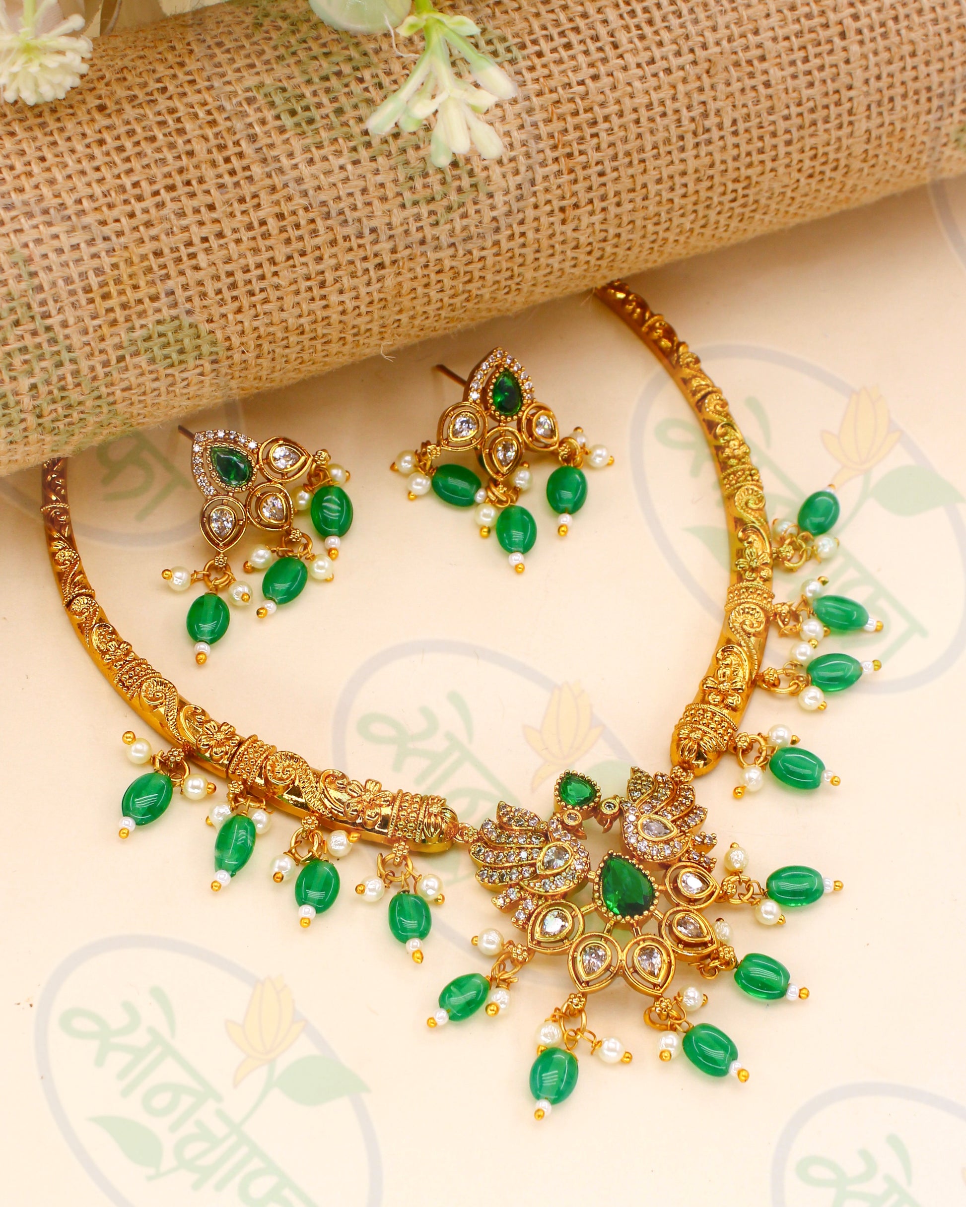 BEAUTIFUL GREEN BEADS NECKLACE – Sonchafa