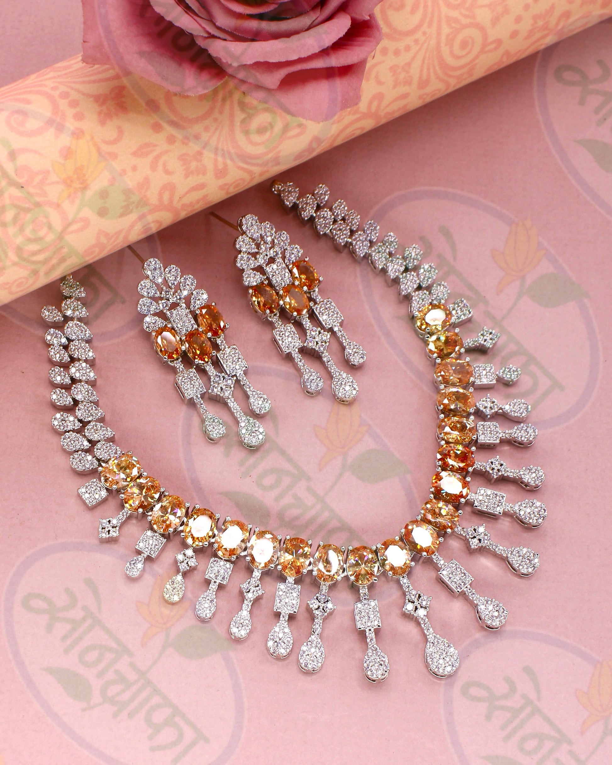 DESIGNER DIAMOND NECKLACE SET – Sonchafa