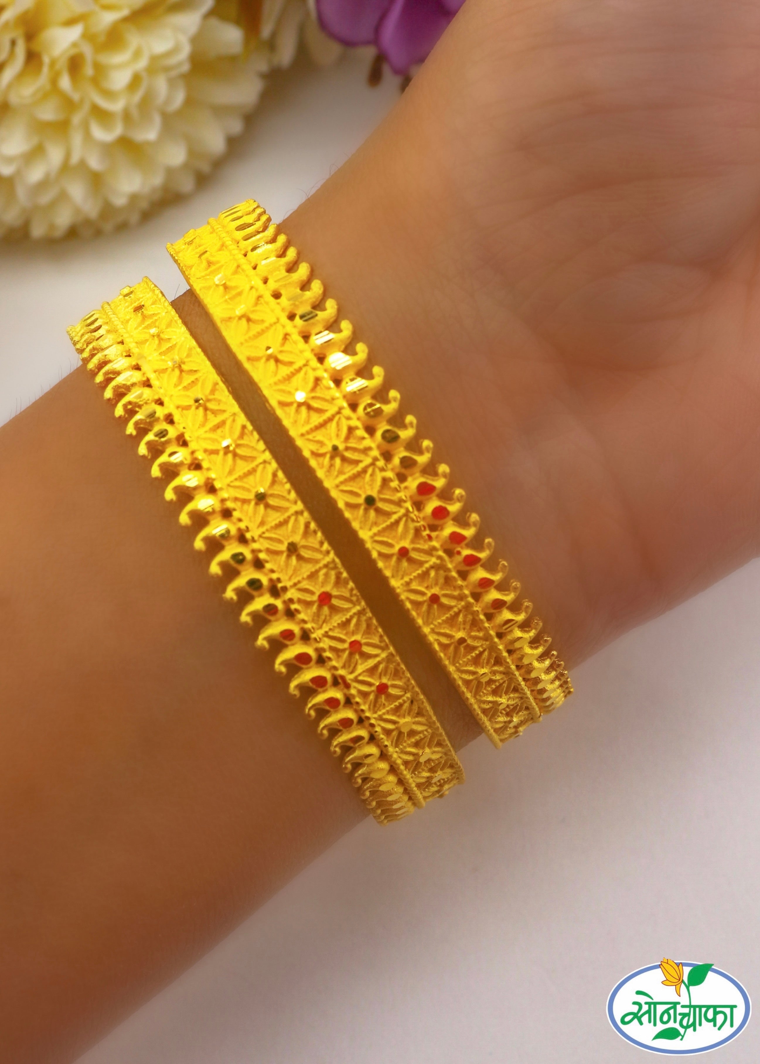 BEAUTIFUL GOLD PLATED BANGLES – Sonchafa