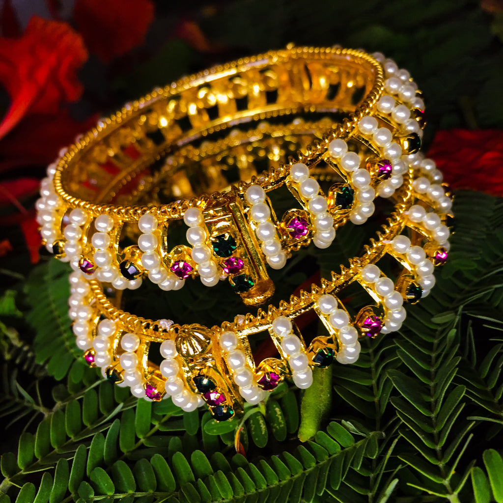 DESIGNER MOTI BANGLES – Sonchafa