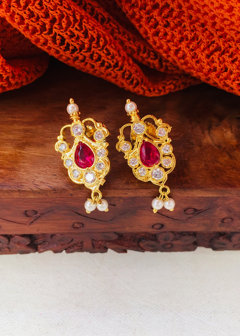 SIMPLE MOTI STUDS – Sonchafa