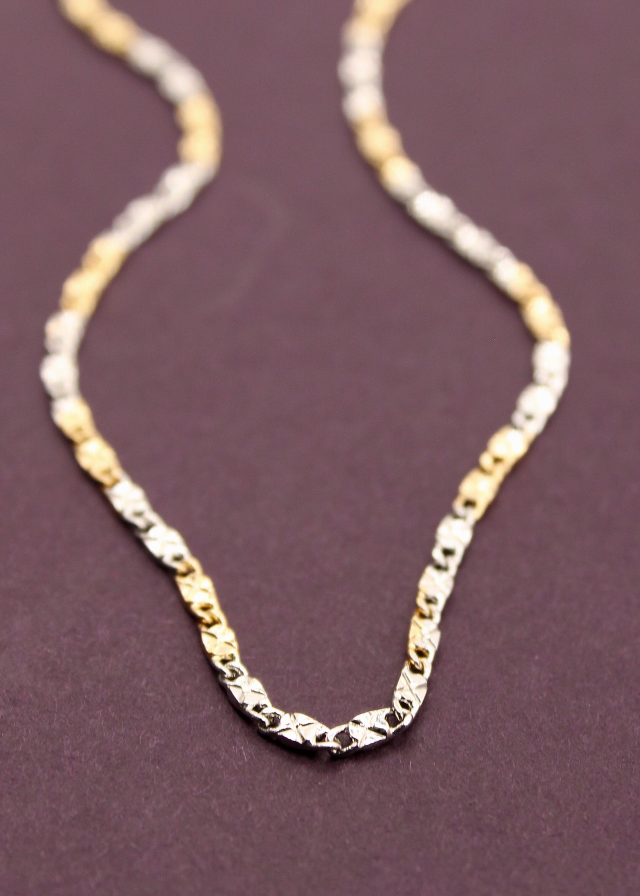 SPLENDID DIA CHAIN – Sonchafa