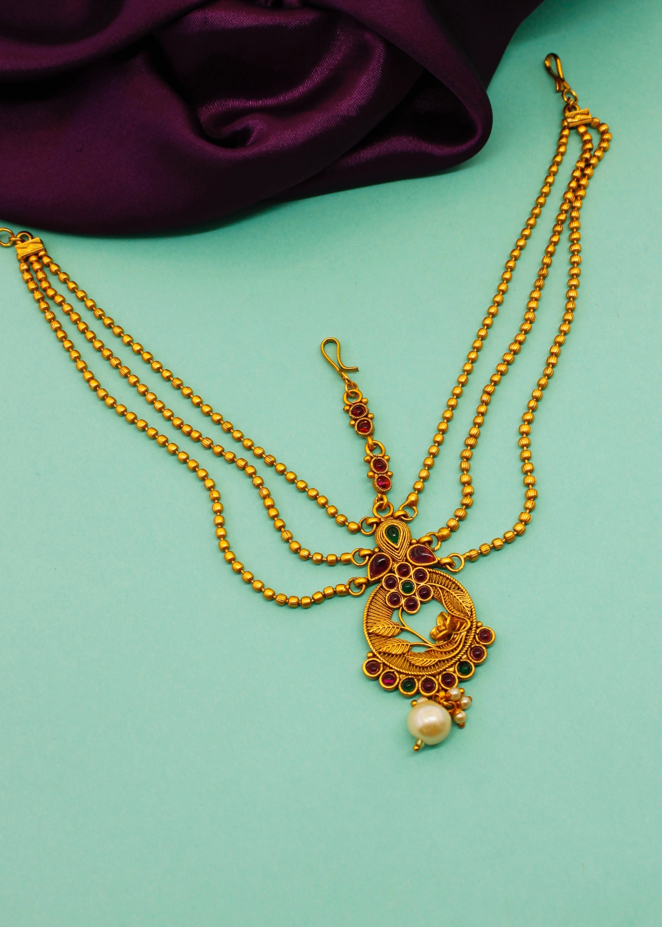 FLOWER INSPIRED BINDI – Sonchafa