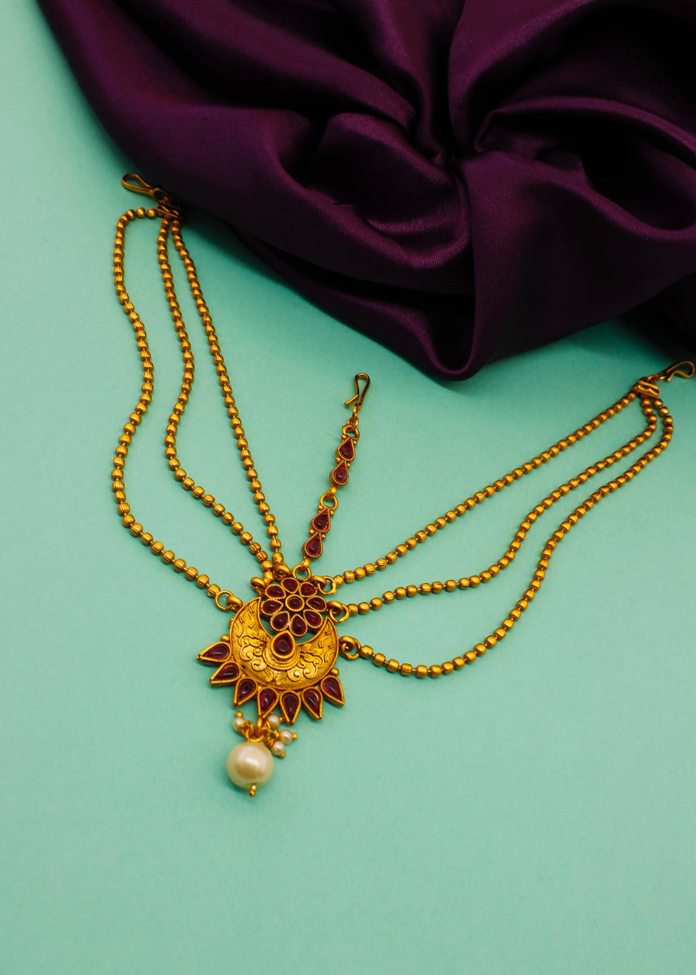 HALF- MOON DESIGNER BINDI – Sonchafa