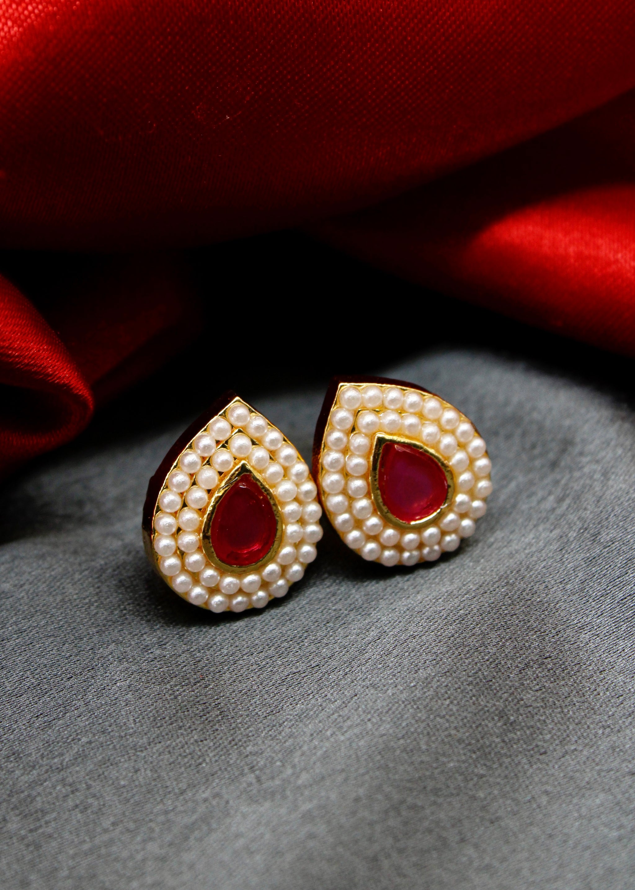 DROPLET MOTI STUDS – Sonchafa