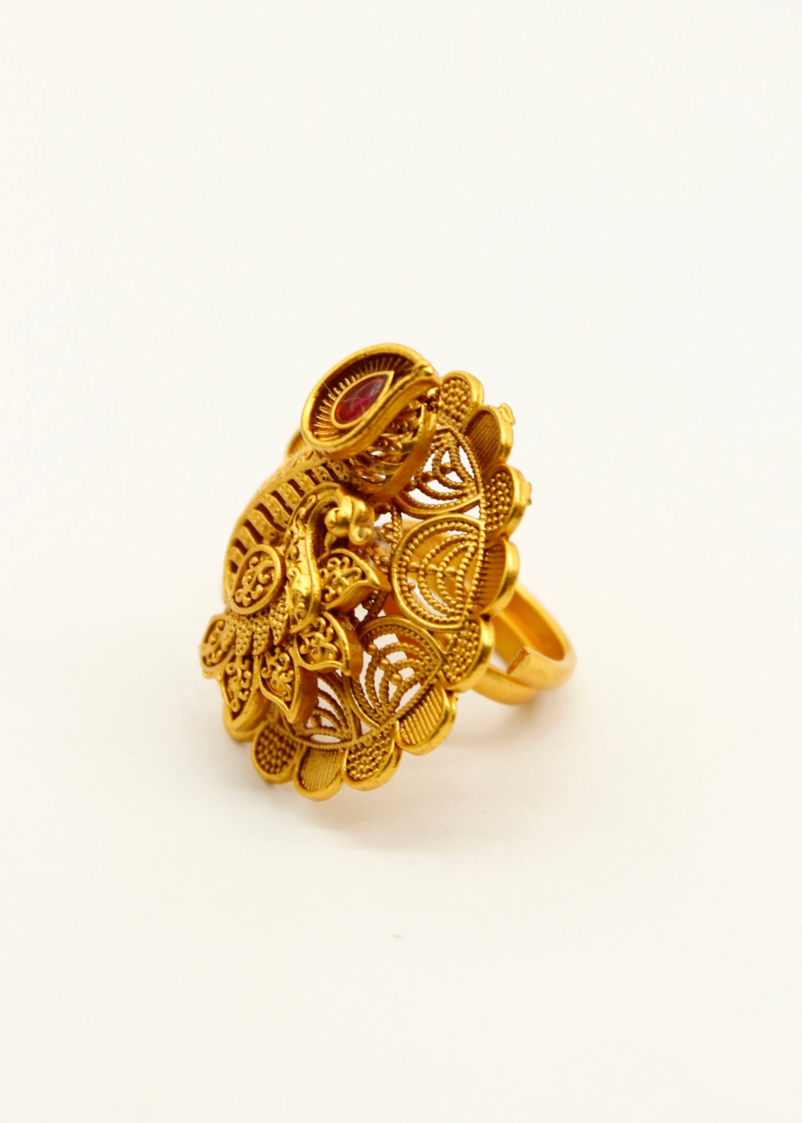 OPULENT PEAFOWL MATTE RING – Sonchafa